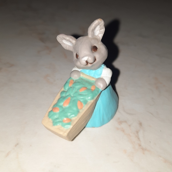 Hallmark | Other | Vintage Hallmark Merry Miniature Gardening ...